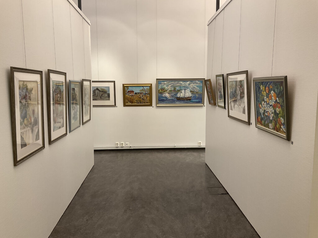 Exhibitions – Oma Orell